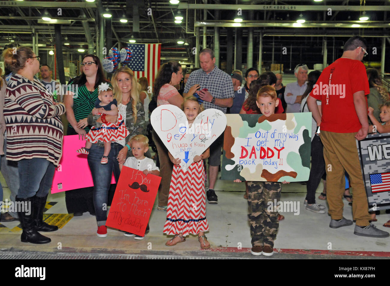 US Army National Guard welcome home from family and friends after ...