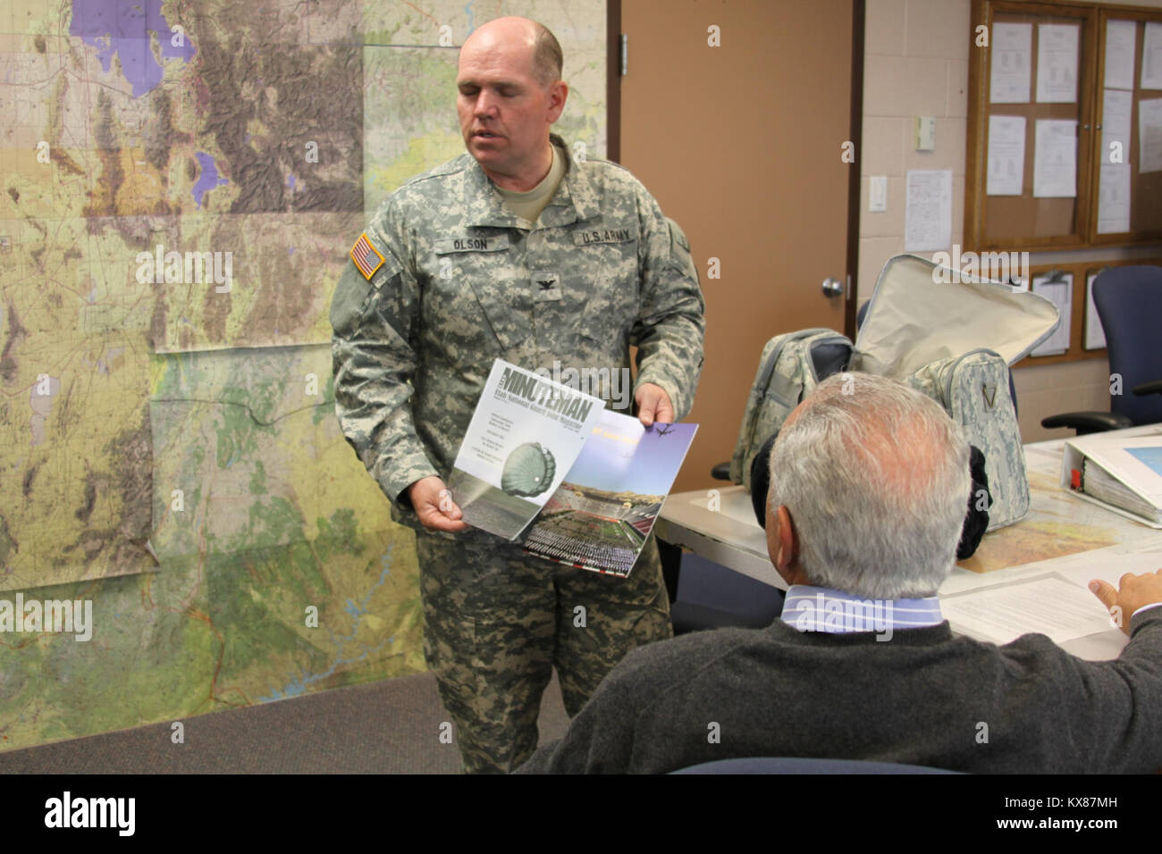 US Army National Guard welcome home from exited family and friends ...
