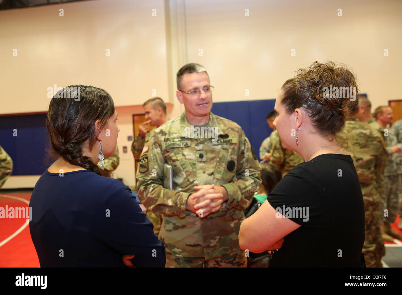 US military personnel with families Stock Photo - Alamy