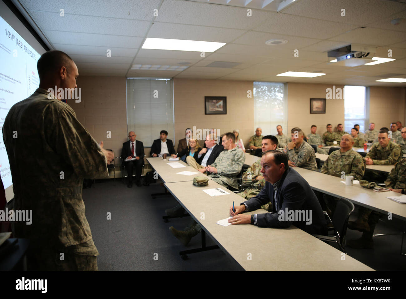 U.S. Senator Mike Lee meets with Maj. Gen. Jeff Burton and Utah ...