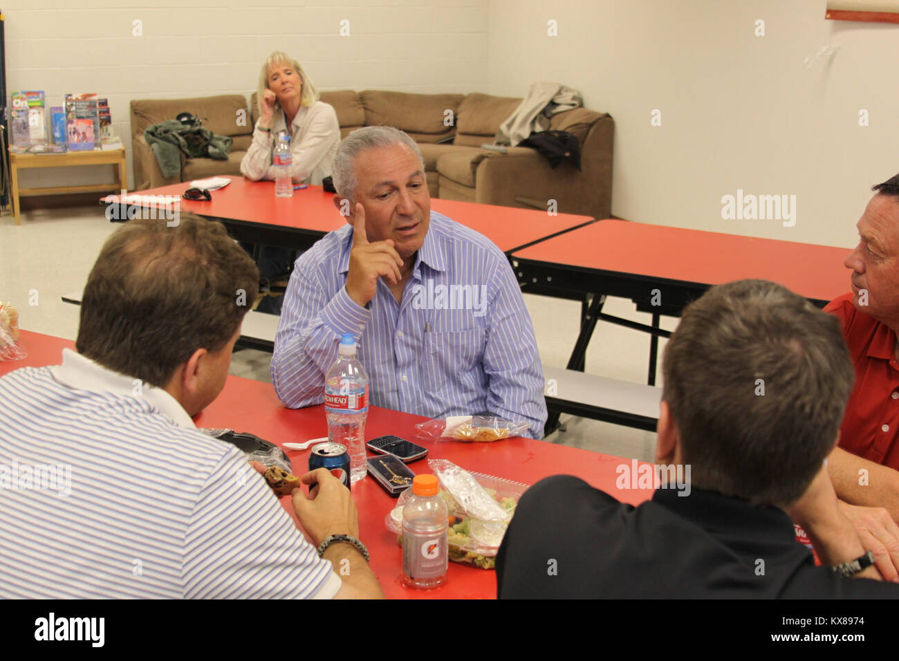 U.S. Army National Guard classroom learning Stock Photo - Alamy
