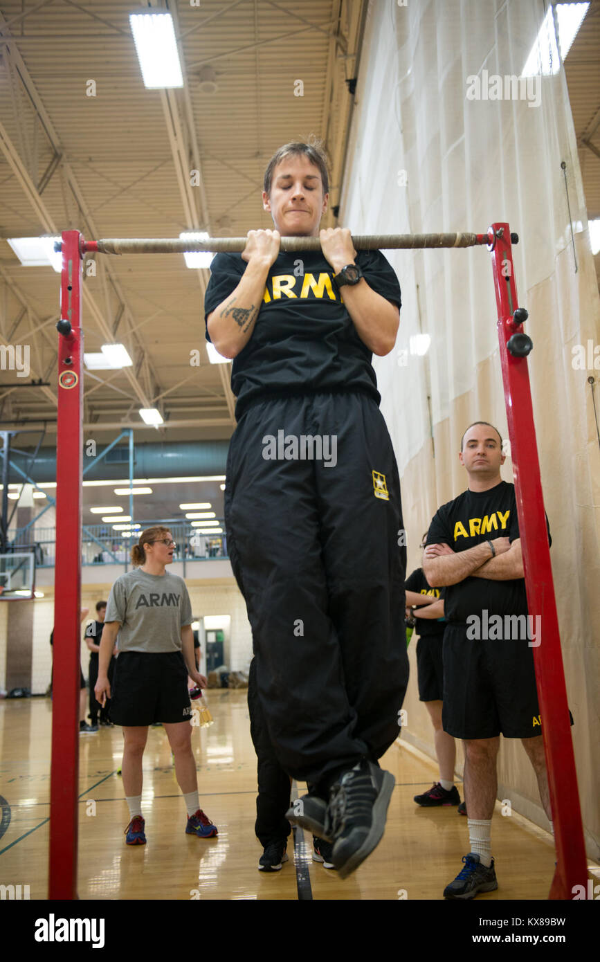 UTNG Soldiers and Airmen earn German Armed Forces Proficiency Badge Jan ...