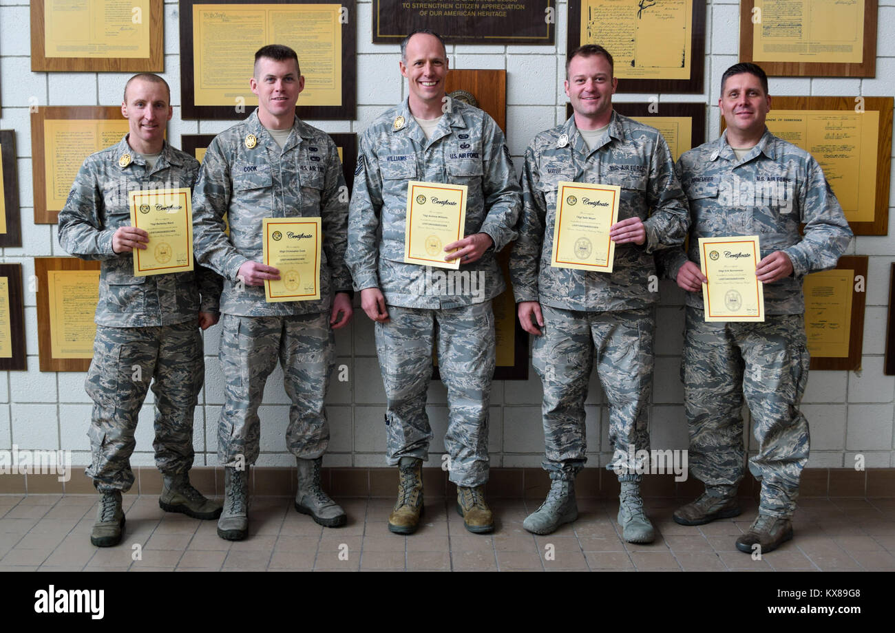 Soldiers and Airmen earn the German Armed Forces Proficiency Badge, Jan ...
