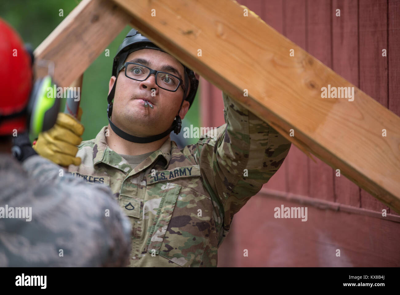 Soldiers from the Utah National Guard and FEMA Region VIII Homeland ...