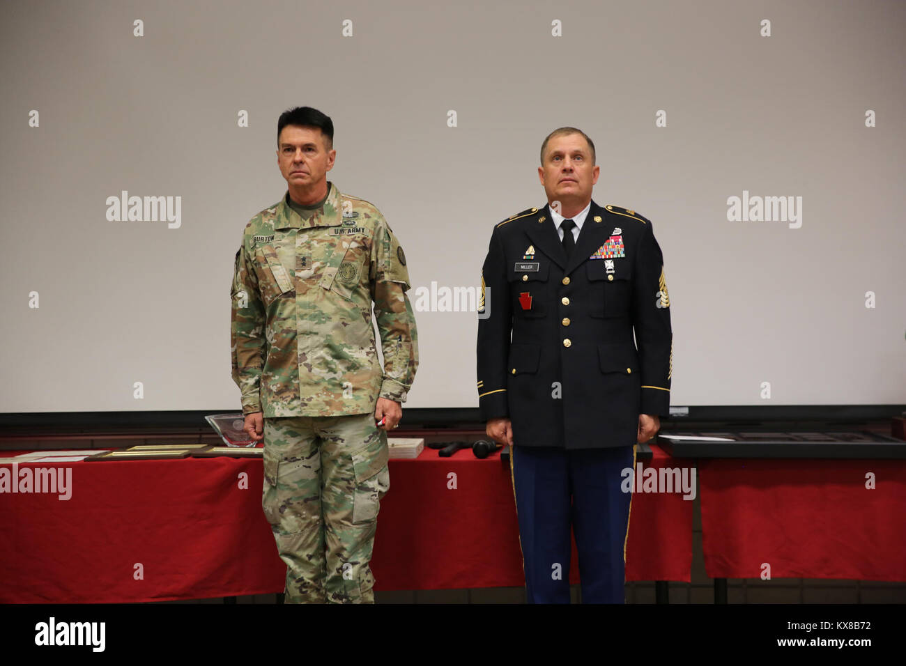 US military National Guard awards and promotion ceremony Stock Photo ...