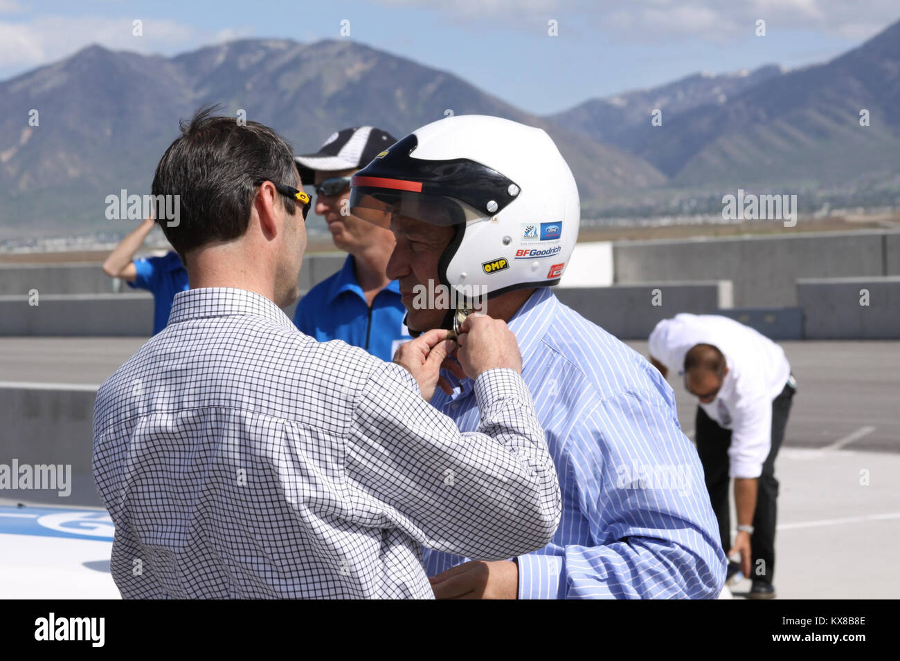 US Army National Guard personnel experience Indycar motor racing at ...