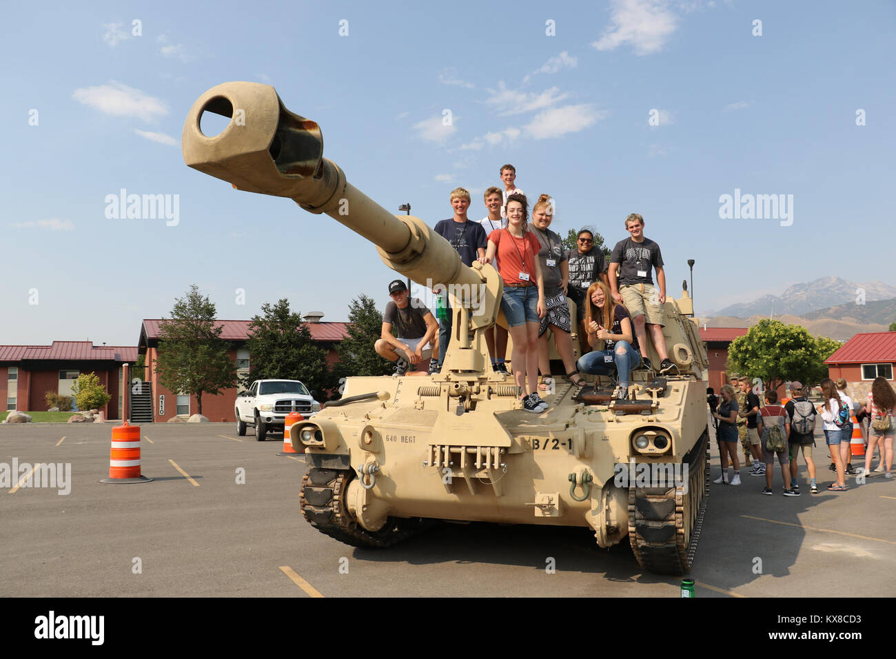 US Army National Guard demonstrations and engaging with civilian public ...