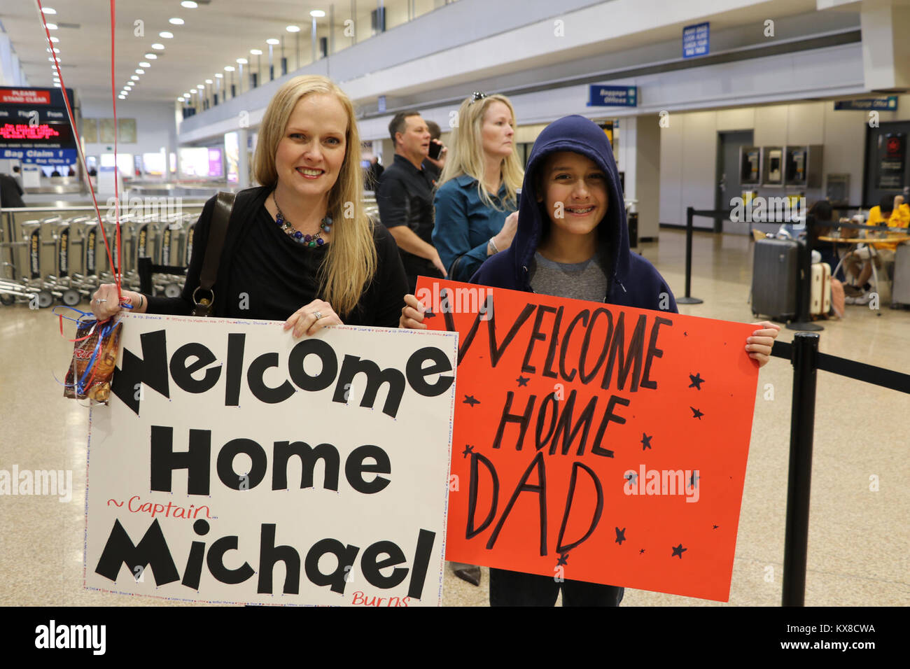 Two dozen Soldiers from the 142nd Military Intelligence Battalion ...