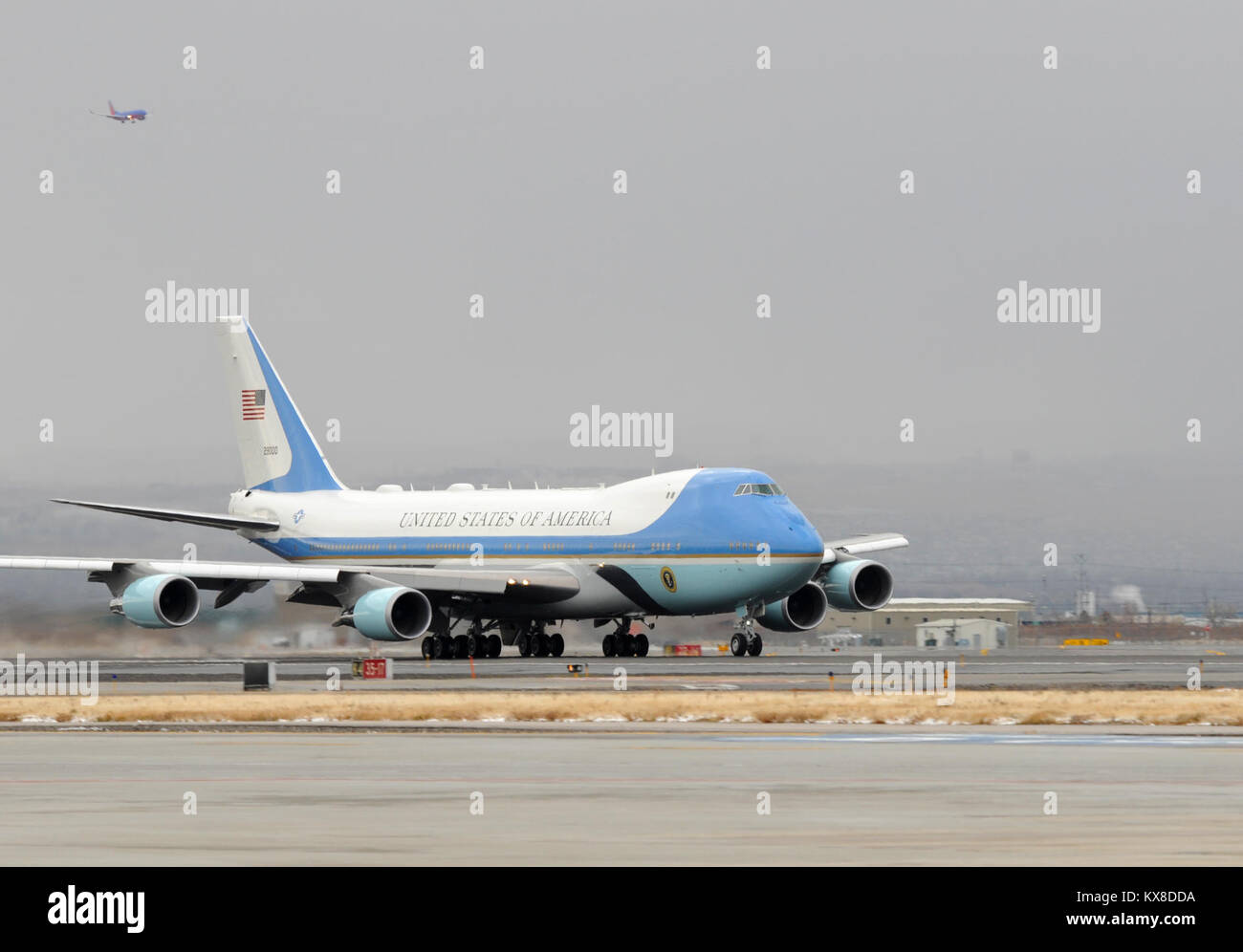 Air Force One on runway Stock Photo - Alamy