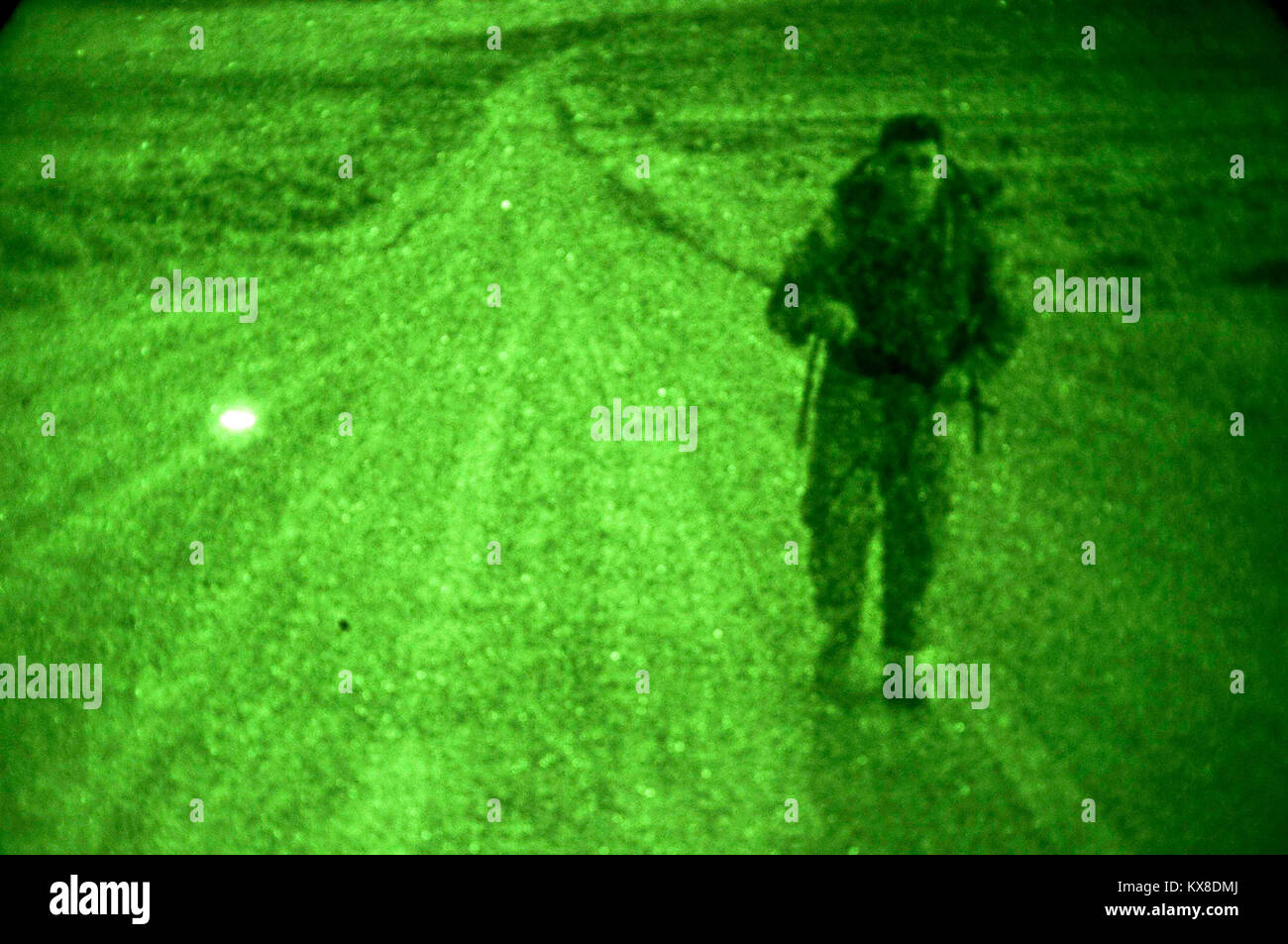 US Army National Guard training with night vision Stock Photo - Alamy
