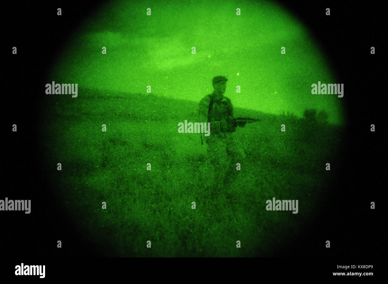 US Army National Guard training with night vision Stock Photo - Alamy
