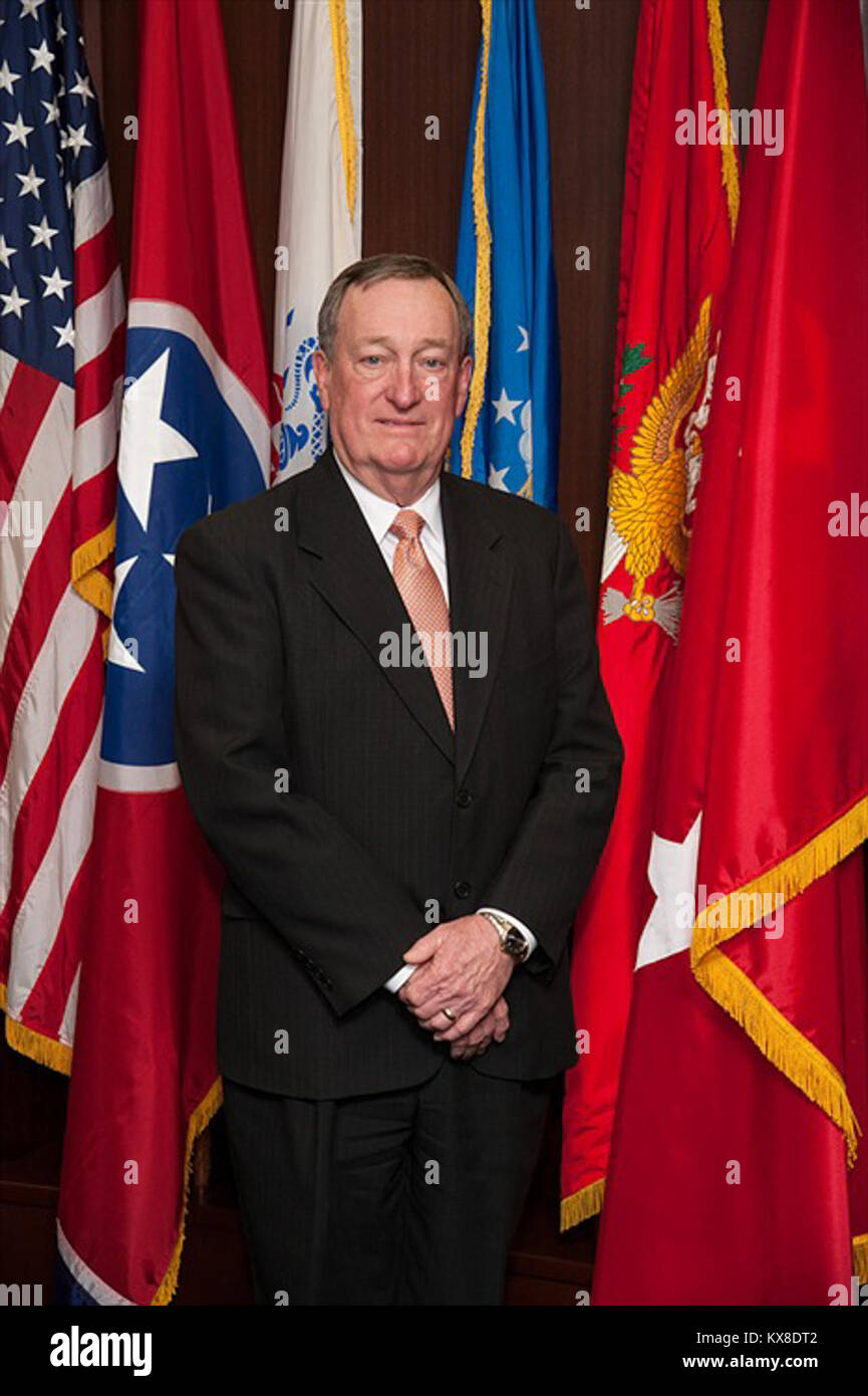 Portrait of US military person Stock Photo - Alamy