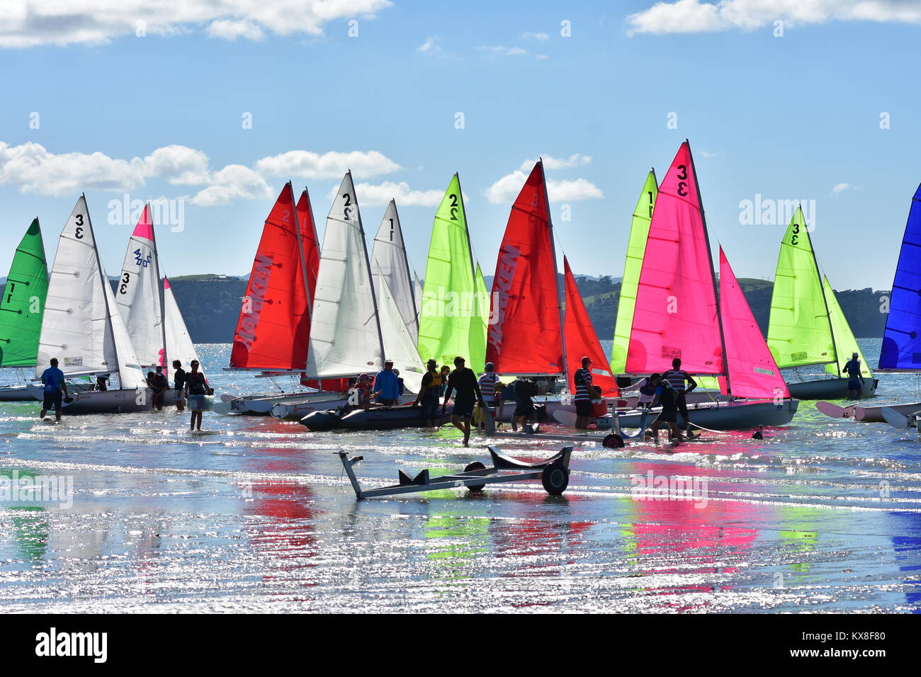 Colorful sails hi-res stock photography and images - Alamy