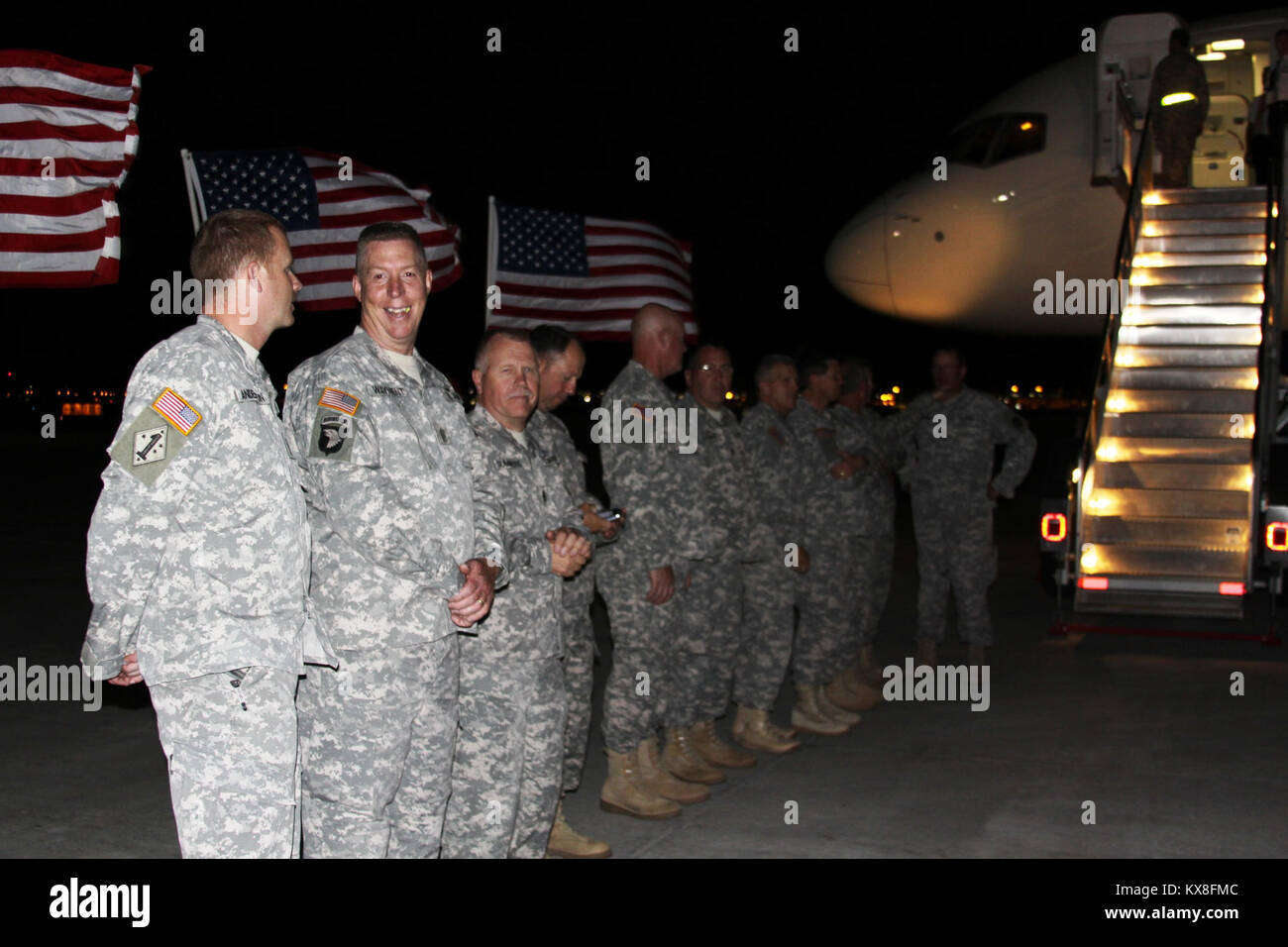 US army farewell before leaving for deployment Stock Photo - Alamy