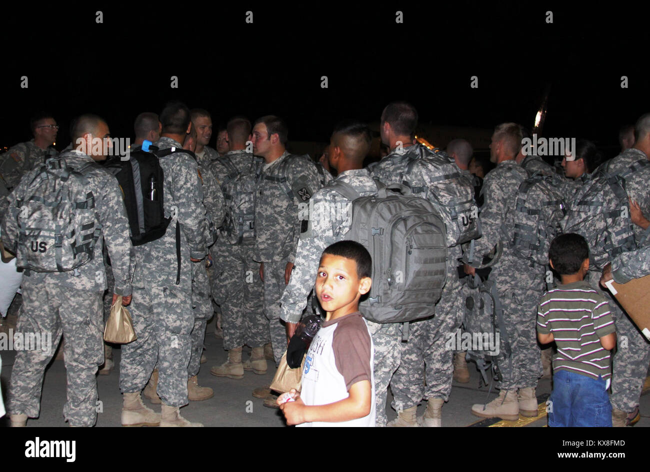 US army farewell before leaving for deployment Stock Photo - Alamy