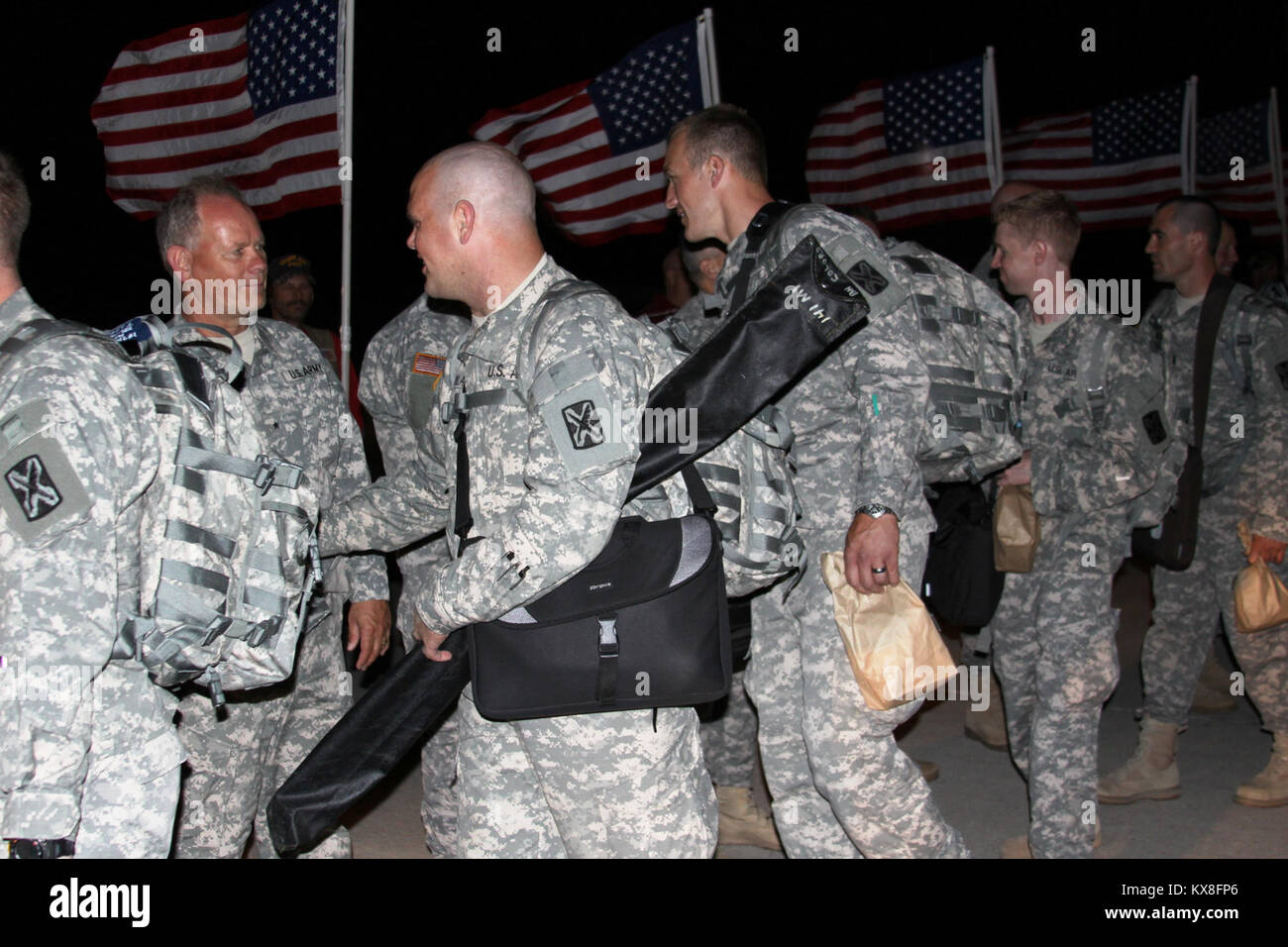US army farewell before leaving for deployment Stock Photo - Alamy