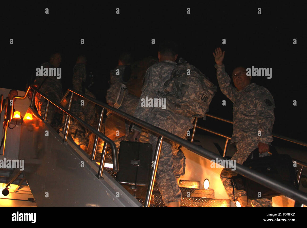 US army farewell before leaving for deployment Stock Photo - Alamy