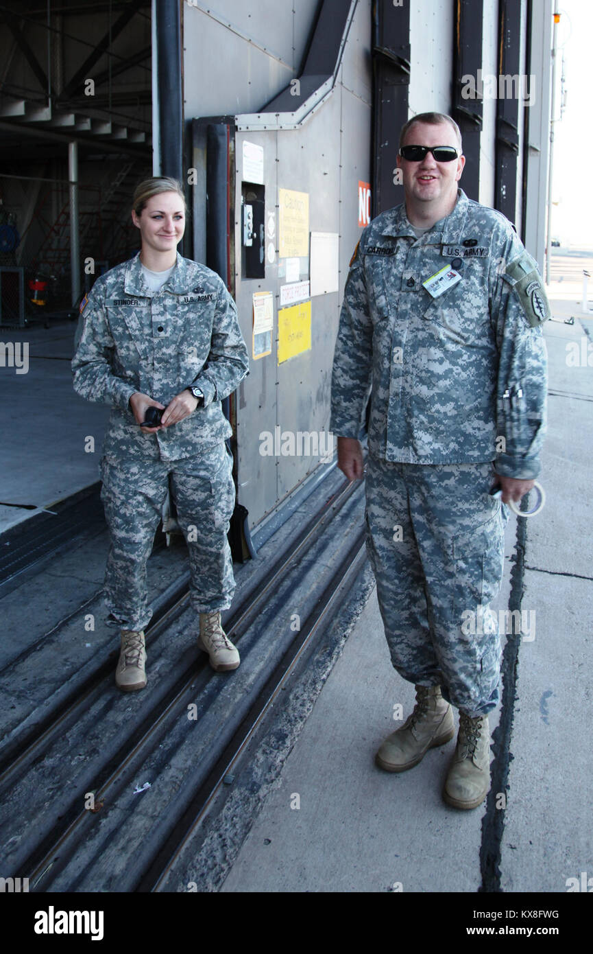 US army family fun day Stock Photo - Alamy