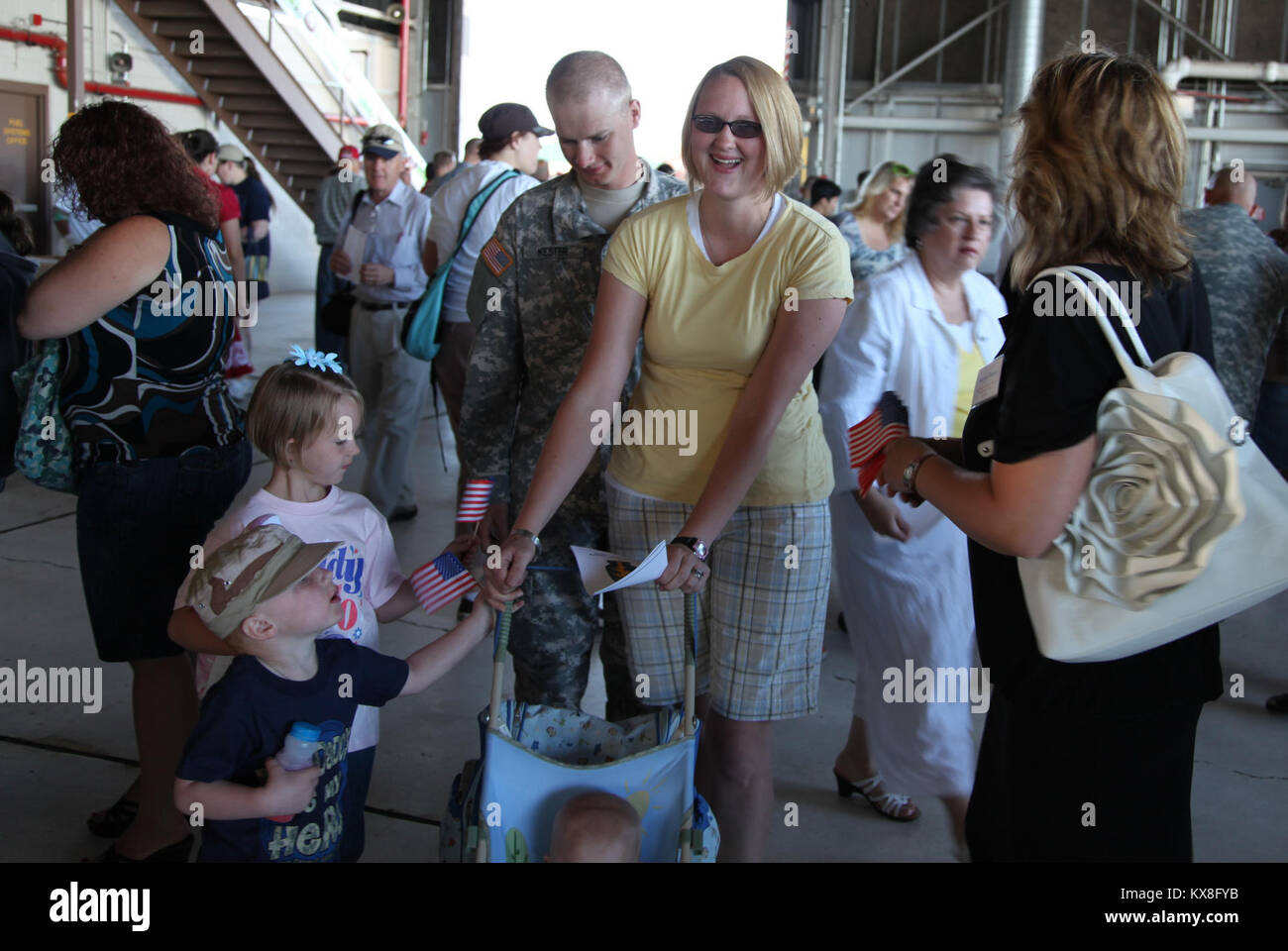 US army family fun day Stock Photo - Alamy