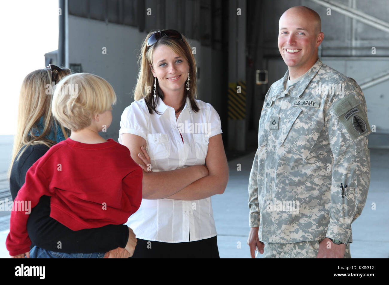 US army soldiers deployment departure, goodbye from friends and family ...