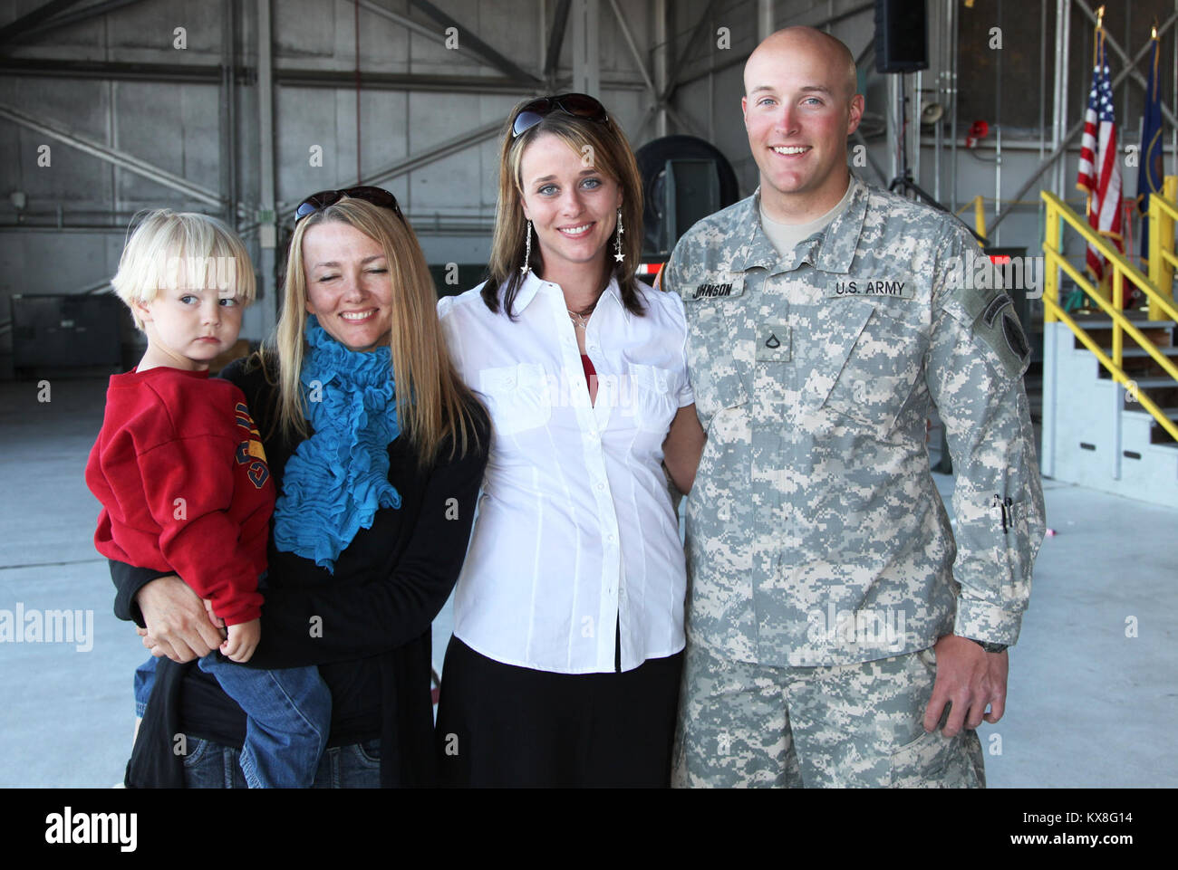 US army soldiers deployment departure, goodbye from friends and family ...