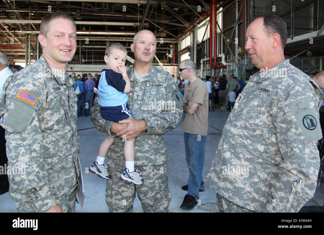 US army soldiers deployment departure, goodbye from friends and family ...