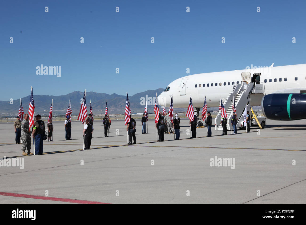 US army soldiers deployment departure, goodbye from friends and family ...