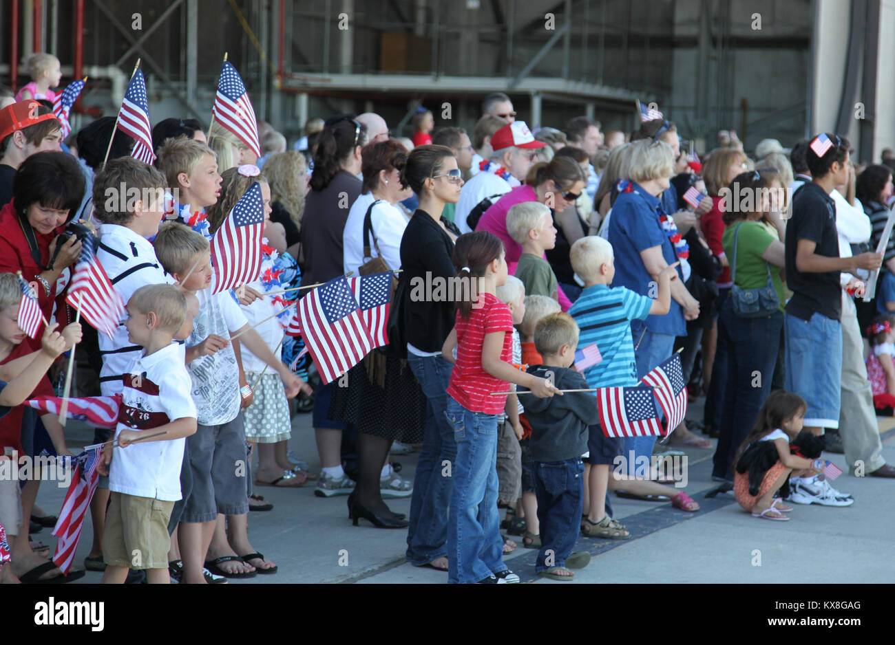 US army soldiers deployment departure, goodbye from friends and family ...
