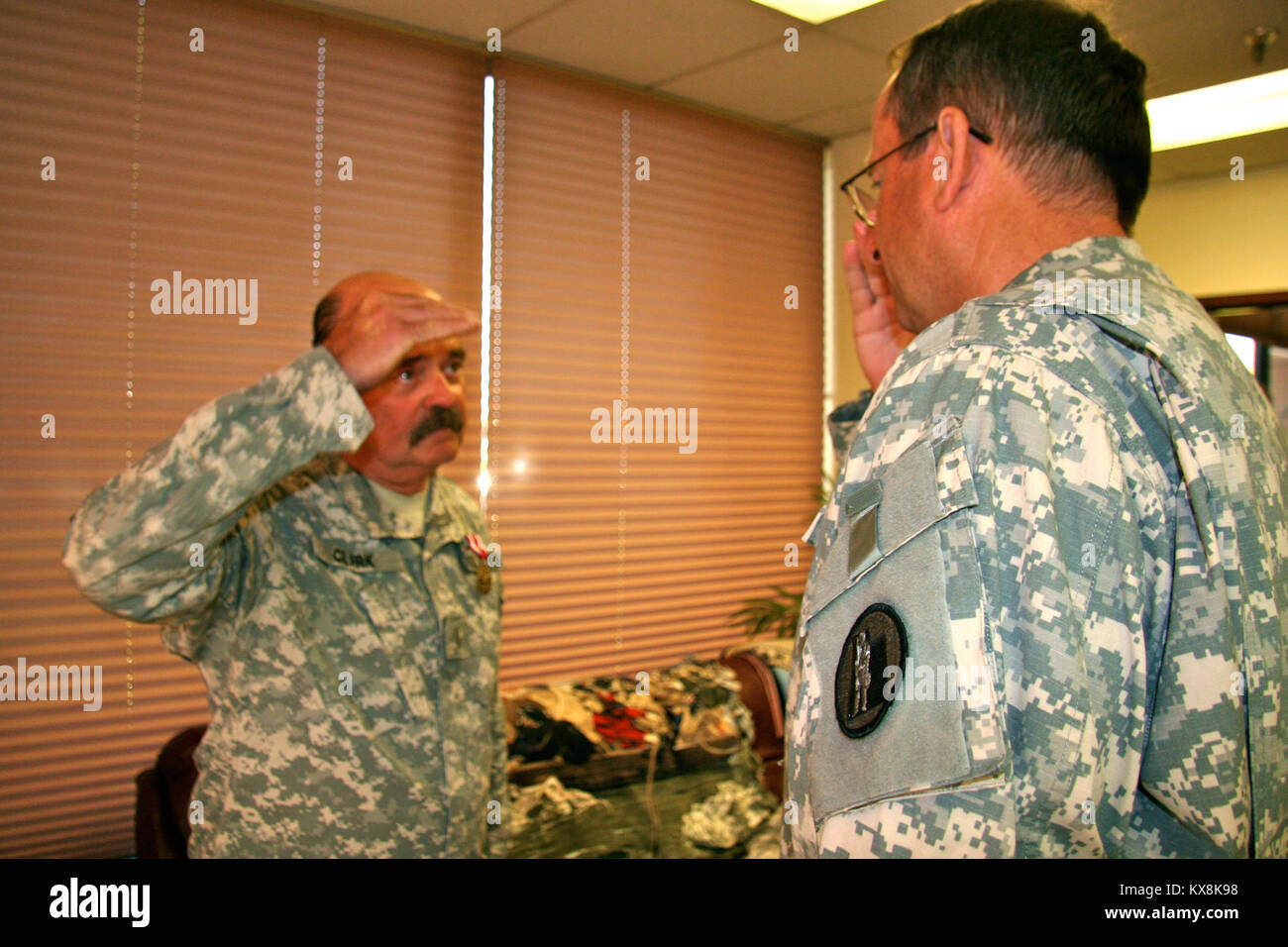 US army awards ceremony Stock Photo - Alamy