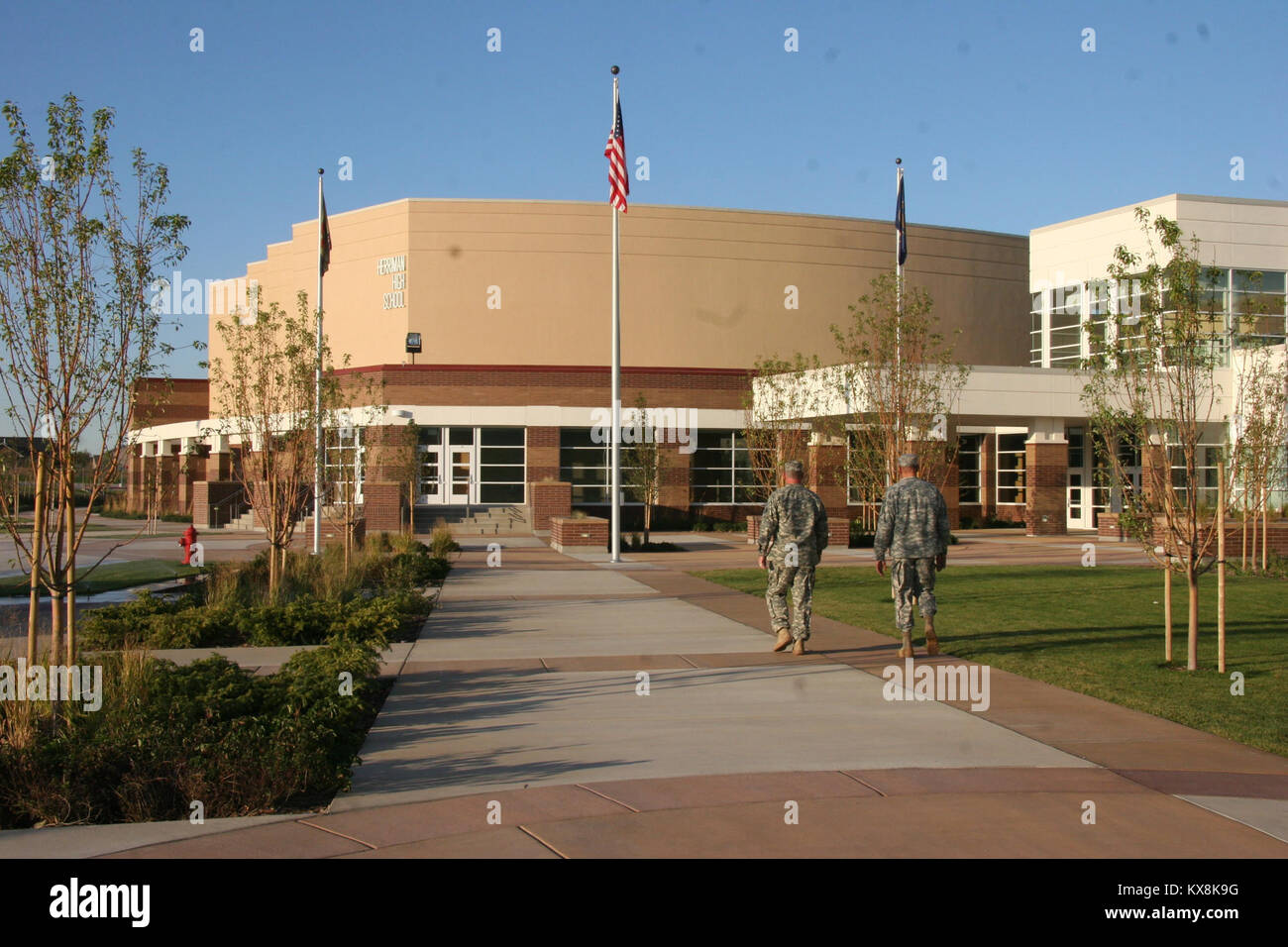US high school building Stock Photo - Alamy
