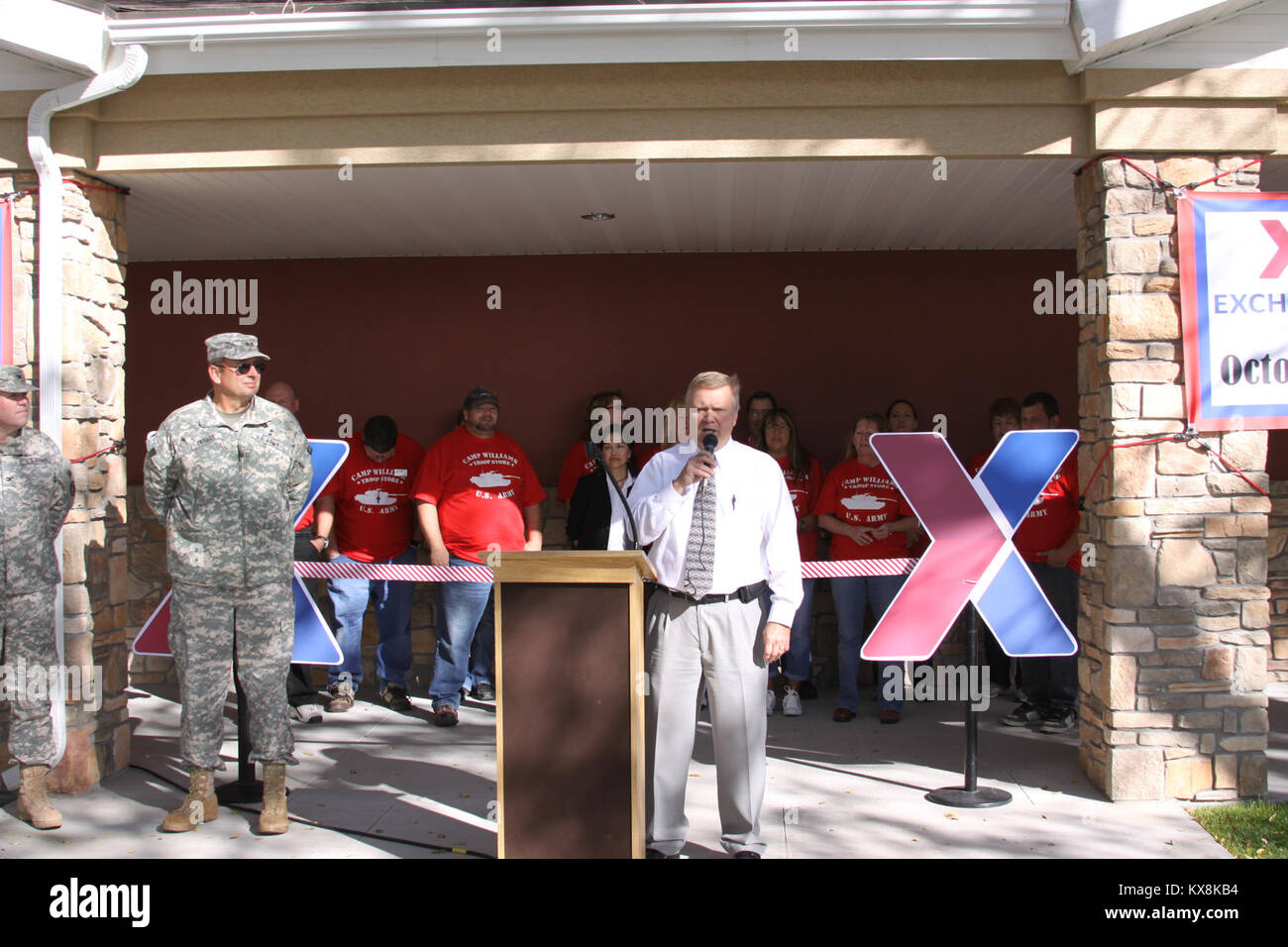 Lt gen olson hi-res stock photography and images - Alamy