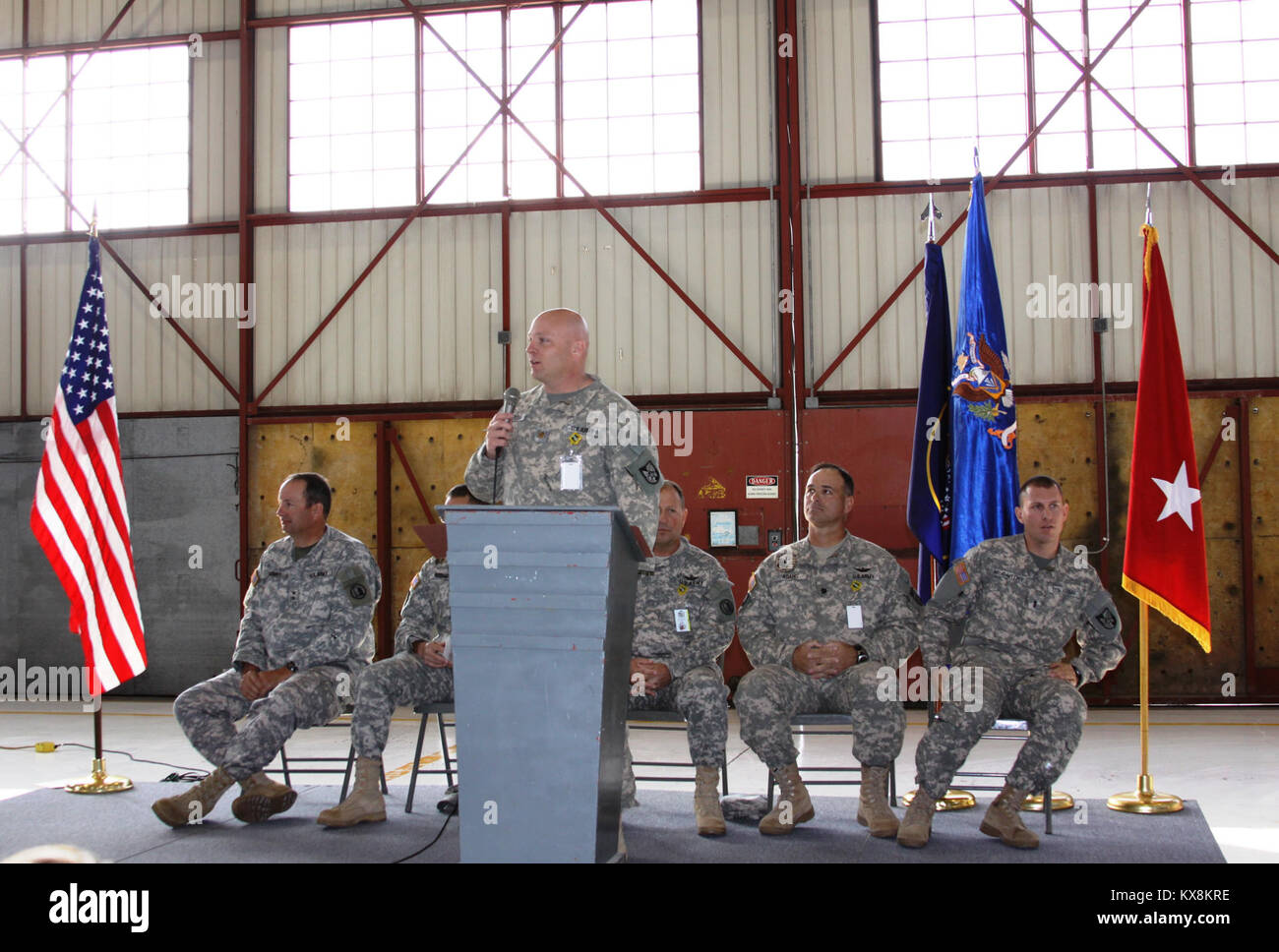 2-285th Deploys to Iraq Stock Photo - Alamy