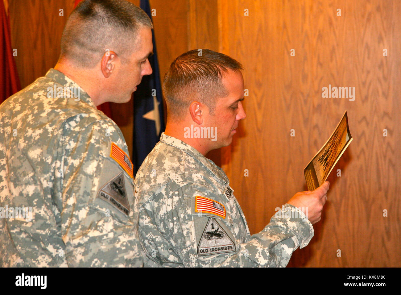 US army award ceremony Stock Photo - Alamy