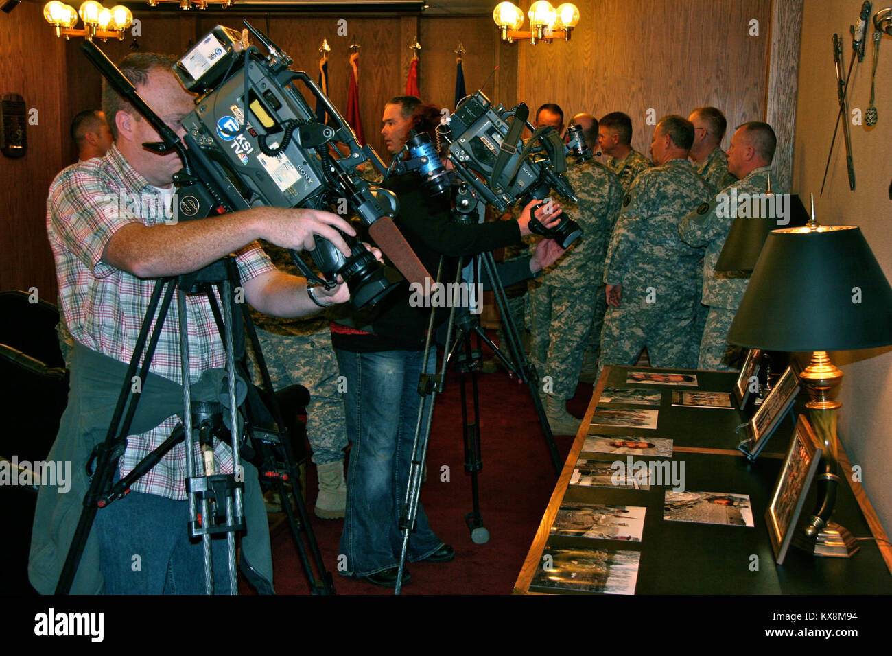 US army award ceremony Stock Photo - Alamy