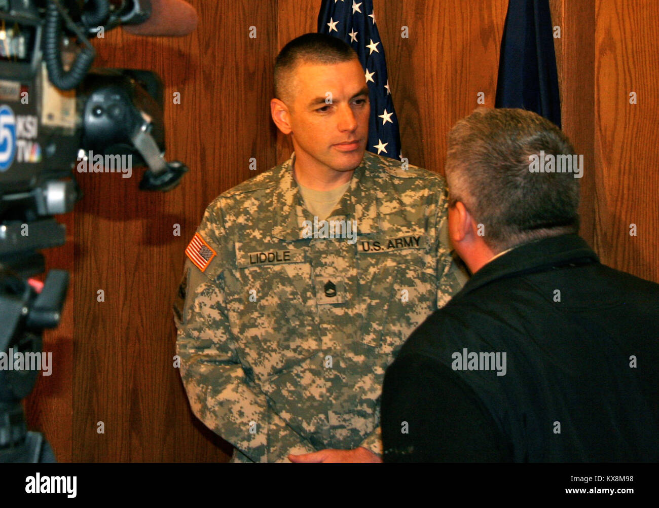 US army award ceremony Stock Photo - Alamy