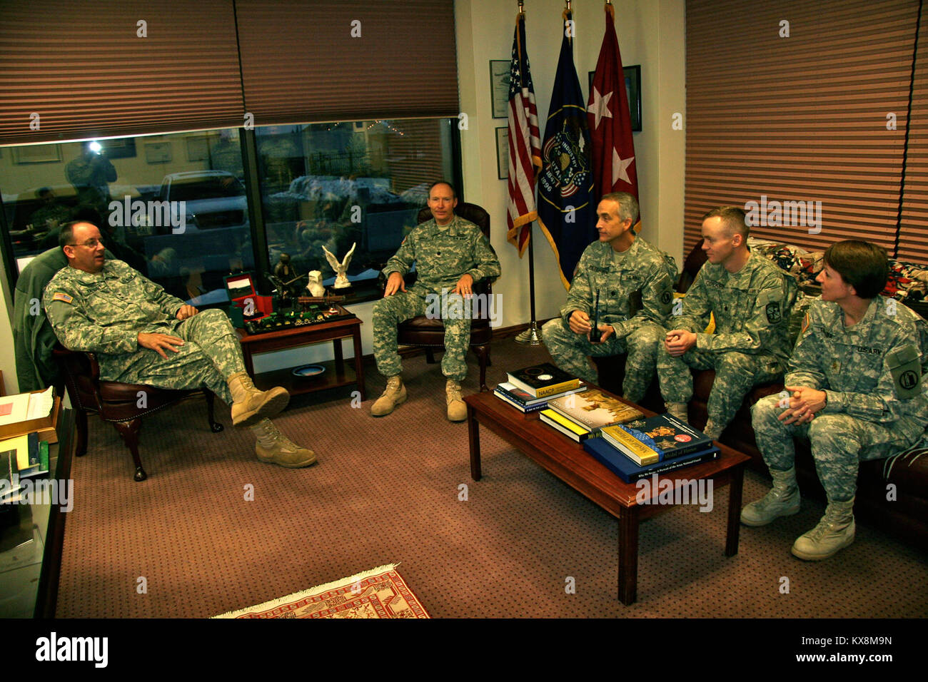 US army award ceremony Stock Photo - Alamy