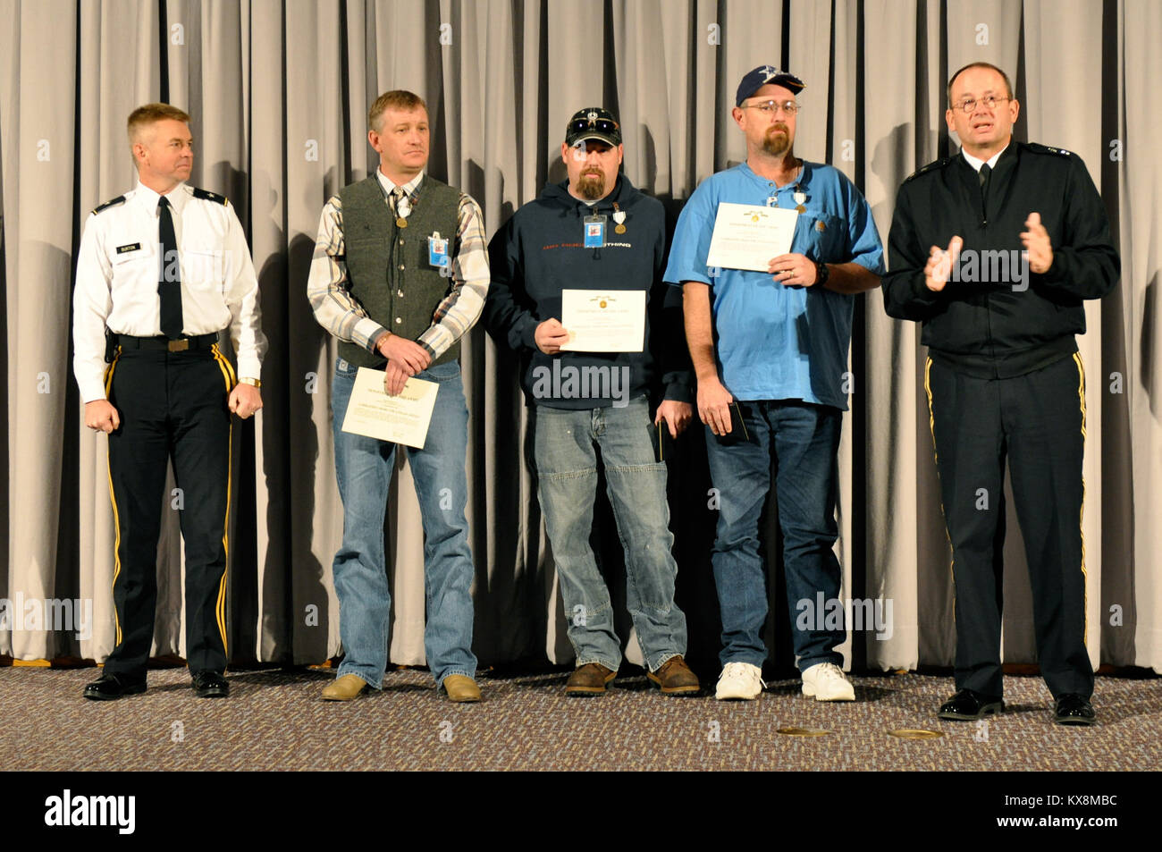 US army award ceremony Stock Photo - Alamy