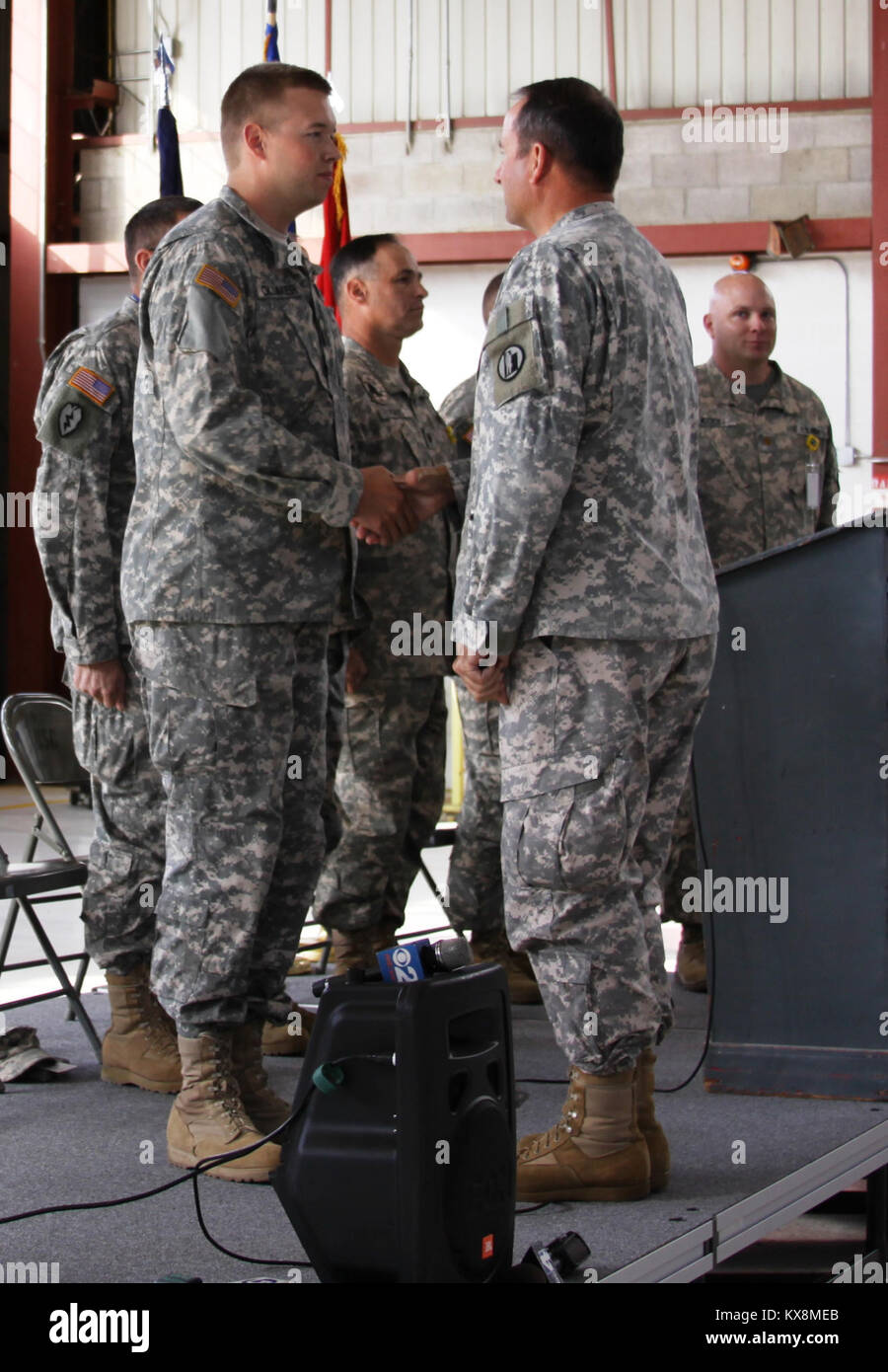 2-285th Deploys to Iraq Stock Photo - Alamy