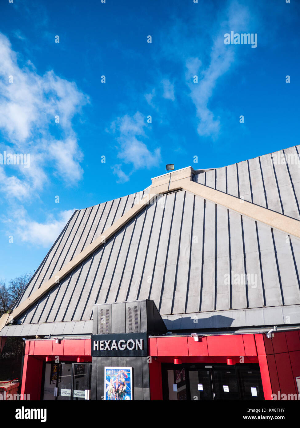Hexagon theatre reading hi-res stock photography and images - Alamy