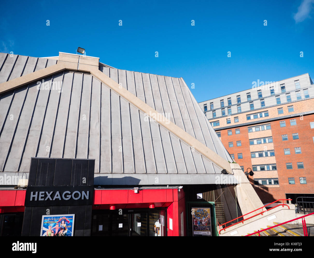 Hexagon theatre reading hi-res stock photography and images - Alamy