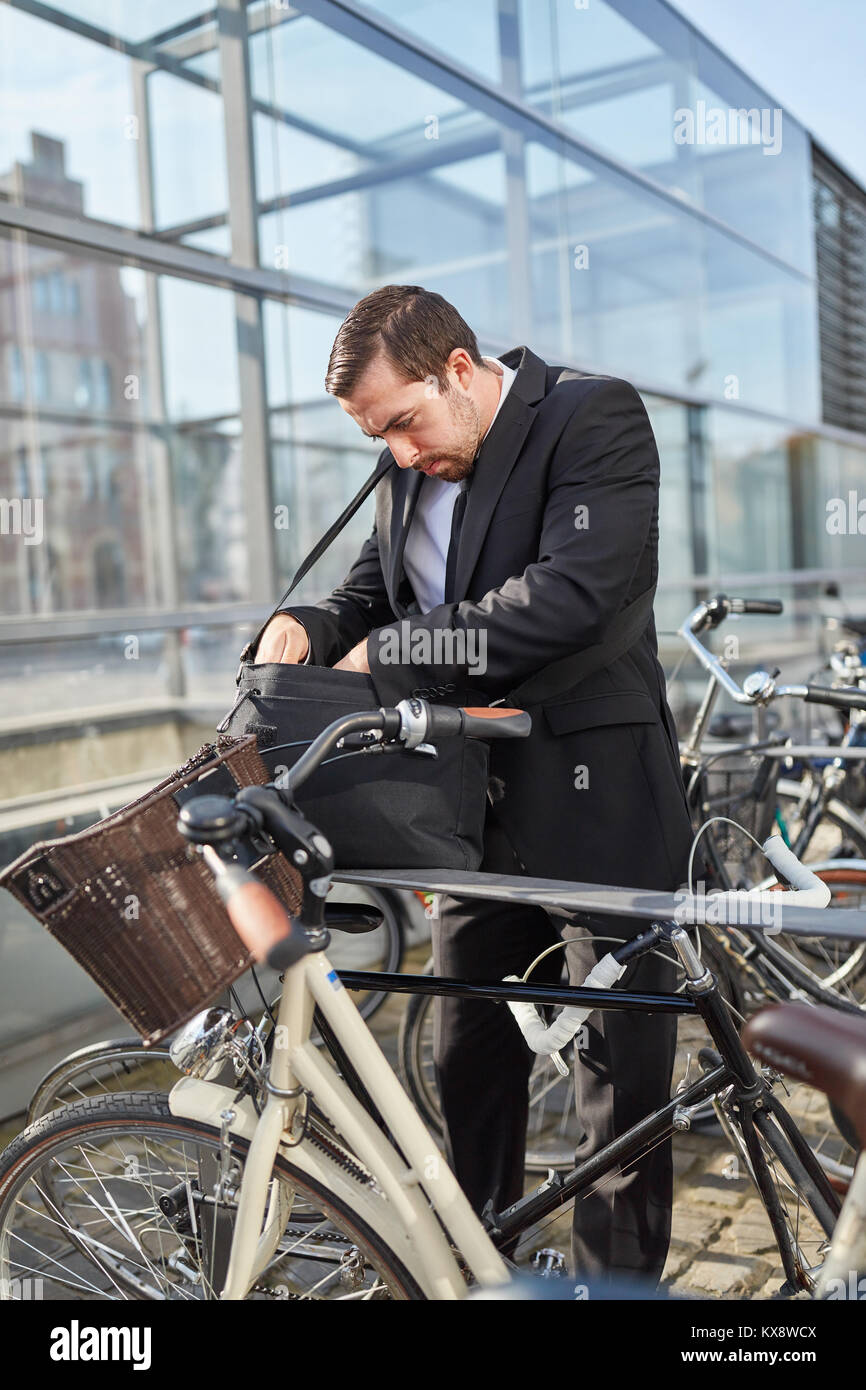 Bicycle keys hi-res stock photography and images - Alamy