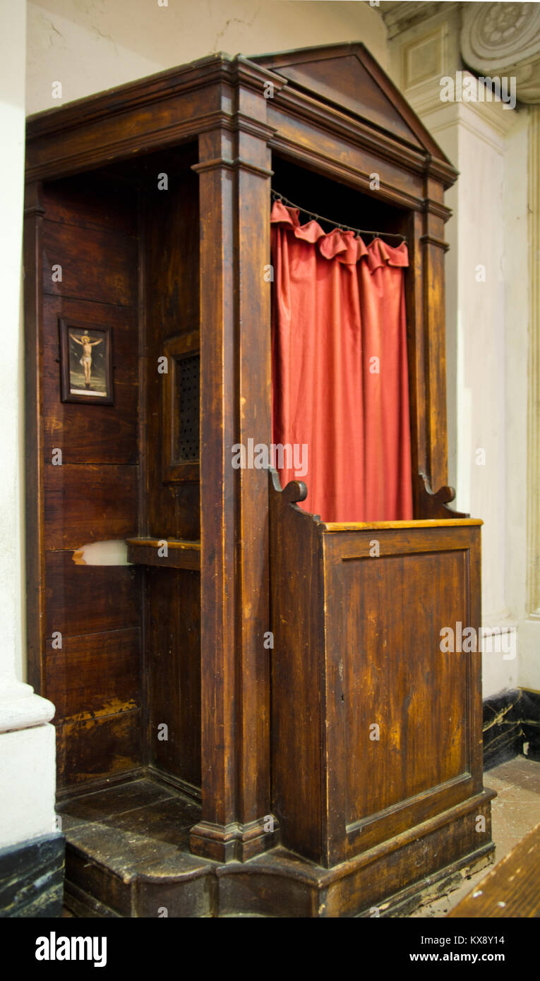 Confessional door hi-res stock photography and images - Alamy