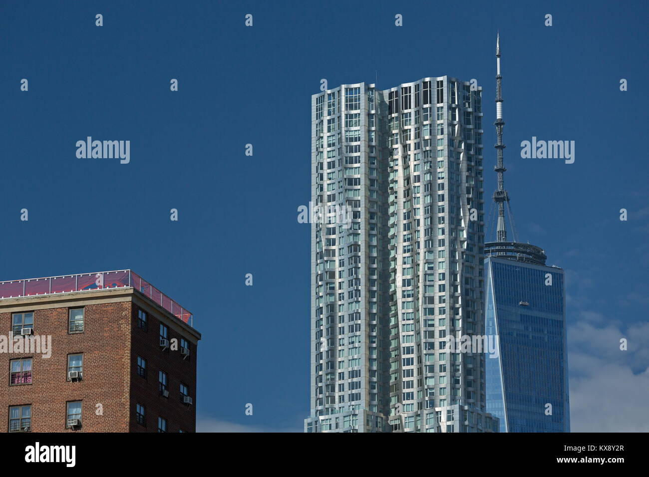 Frank Gehry's 8 Spruce Street (Beekman Tower) in front of the Freedom ...