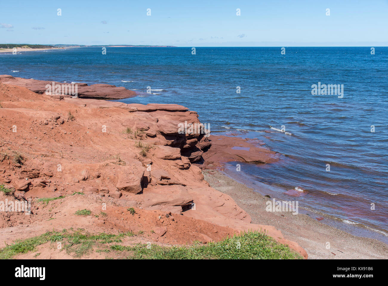 Red Rocks and cliffs on Cavendish Beach, Prince Edward Island National ...