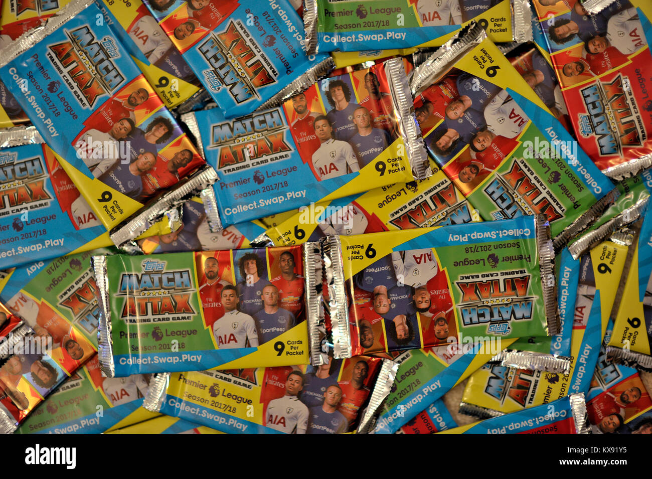 Match attax packets hi-res stock photography and images - Alamy