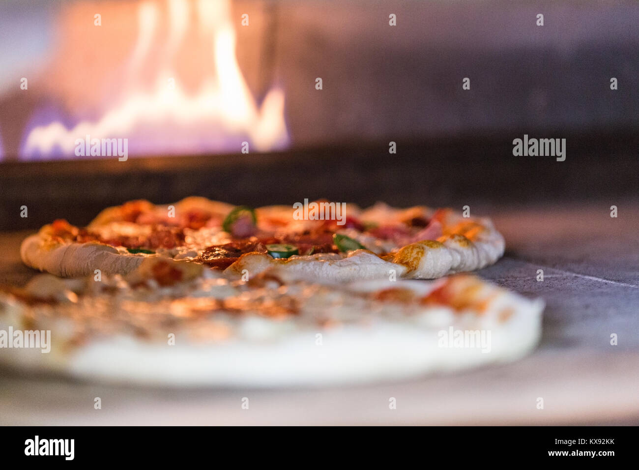 Hand made pizza hi-res stock photography and images - Alamy