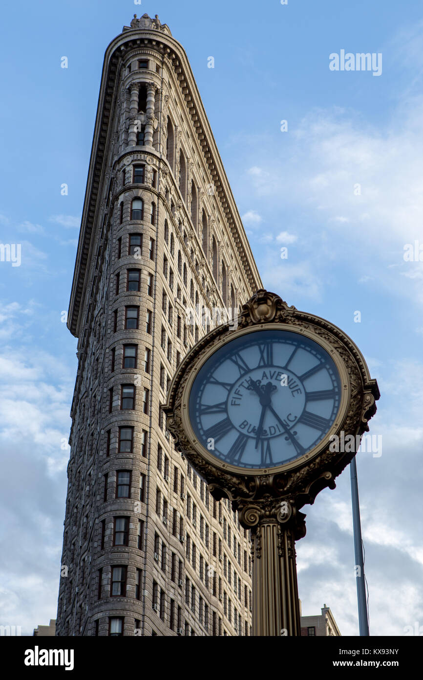 Flatiron Building Fuller Building Historical Stock Photos & Flatiron ...