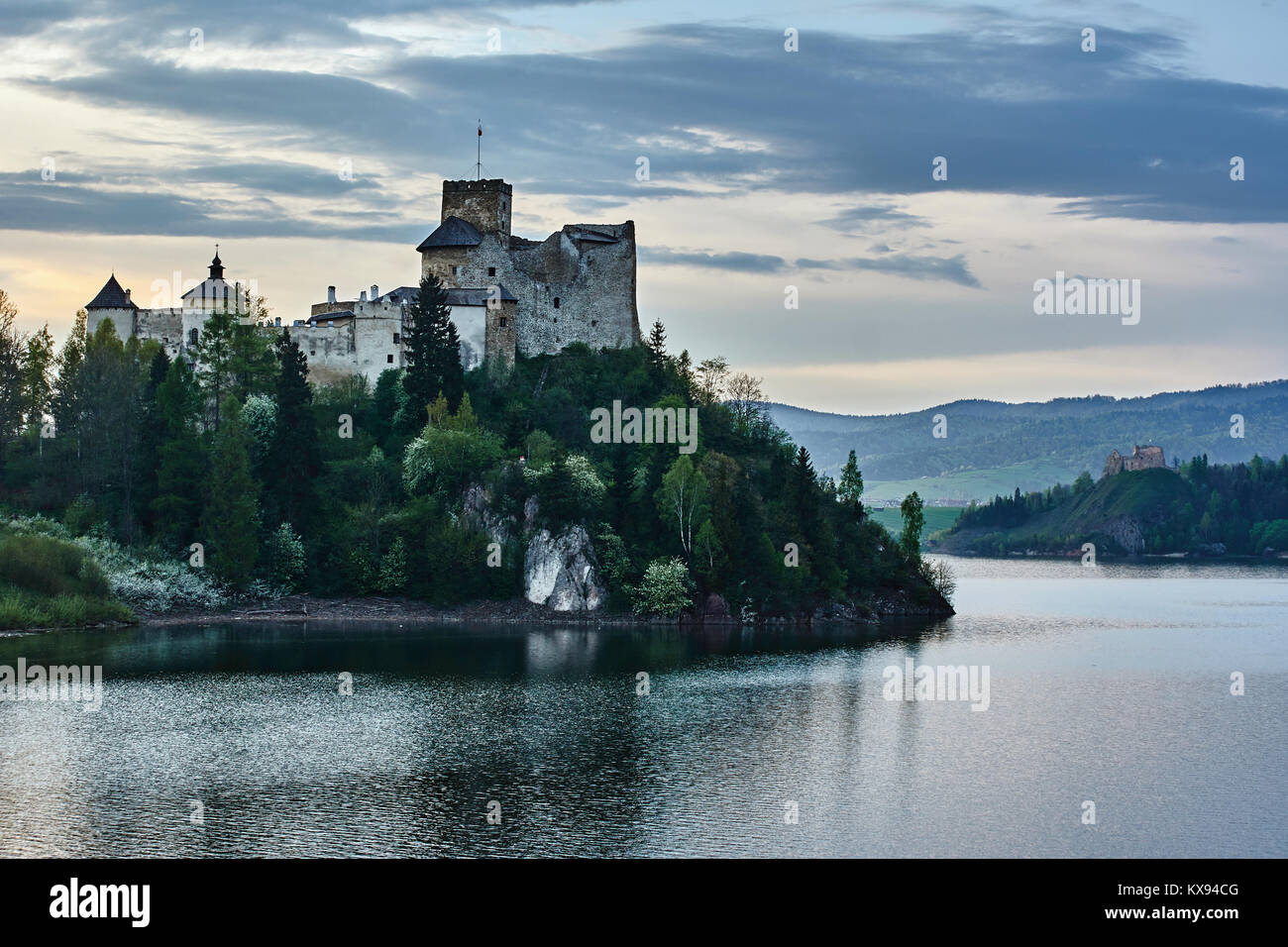 Castle and lake in Carpathian mountains, Poland Stock Photo - Alamy