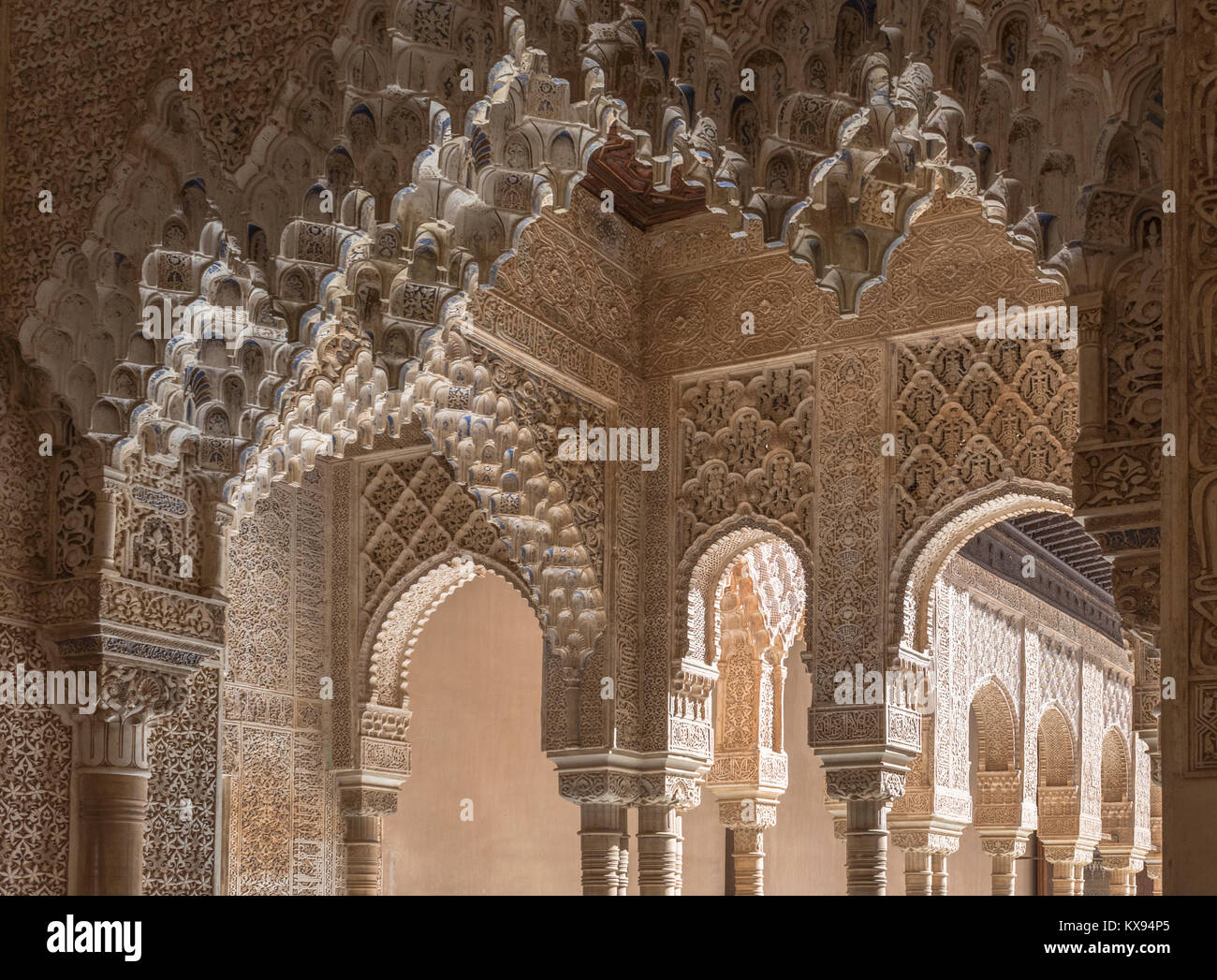 Nasrid dynasty hi-res stock photography and images - Alamy