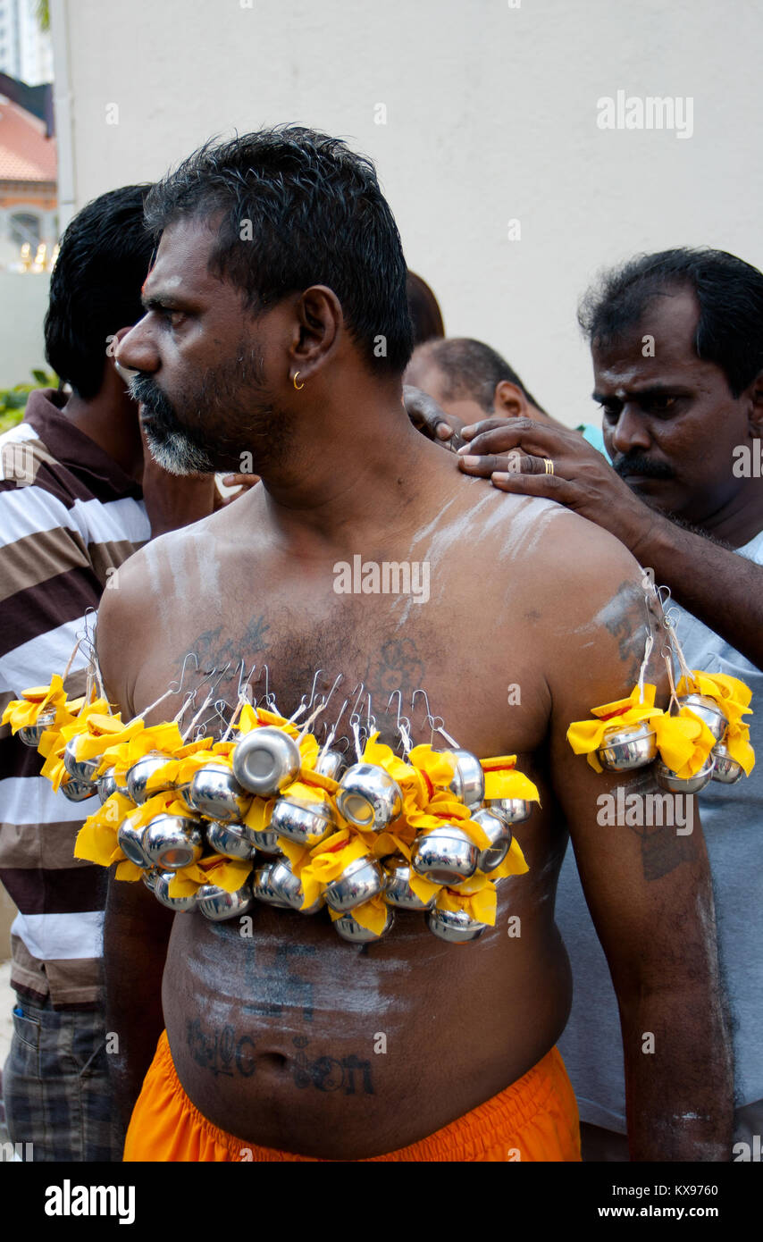 Man piercing in thaipusam hi-res stock photography and images - Alamy
